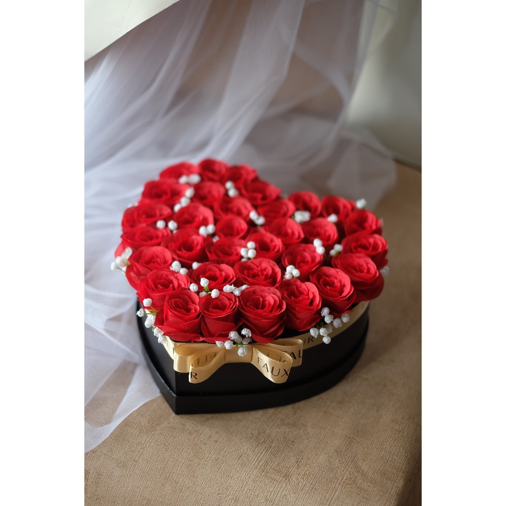 Jual bunga wisuda, buket bunga, box bunga, bloom box, bunga solo ...