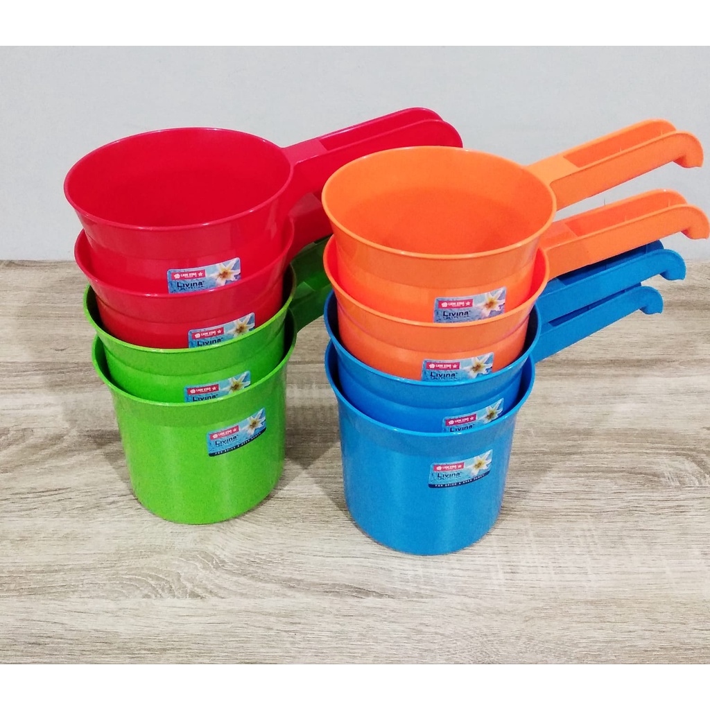 Jual Gayung Gagang Plastik LION STAR Livina GL-3 kapasitas 1.5 liter ...