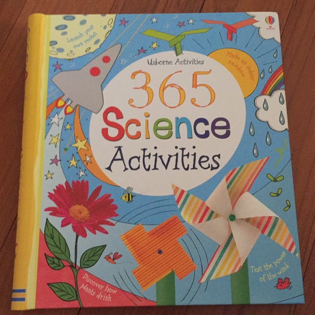Jual 365 Science activities usborne | Shopee Indonesia