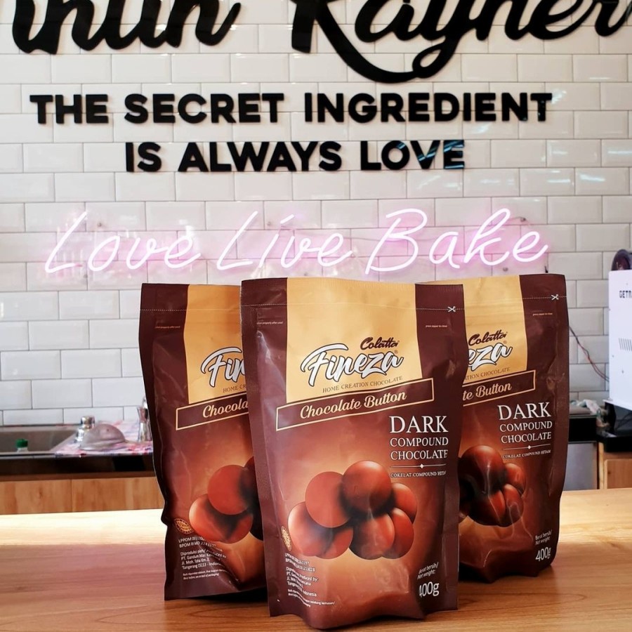 Jual COLATTA FINEZA CHOCOLATE BUTTON DARK COMPOUND 400GR | Shopee Indonesia