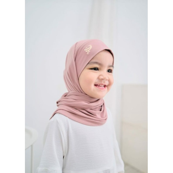 Jual AISKA HIJAB Anak Pastan Hijab Pasmina Instan Azra Series Jilbab ...