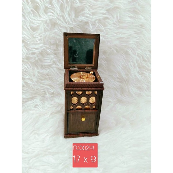 Jual music box old wood kayu phonogrpah retro sound klasik classic ...