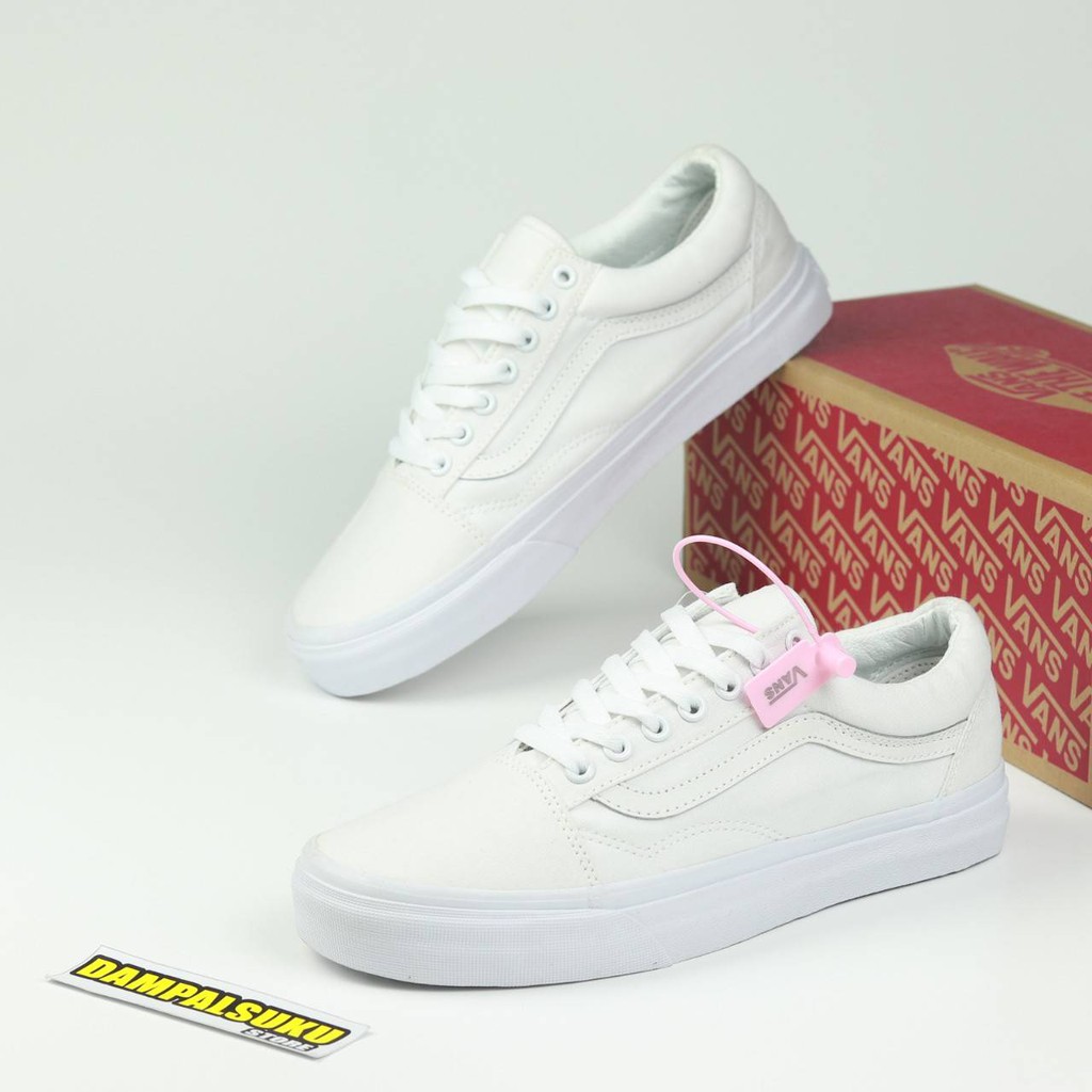 Jual Sepatu Vans Pria Wanita Putih Polos Oldskool All Full Triple White ...