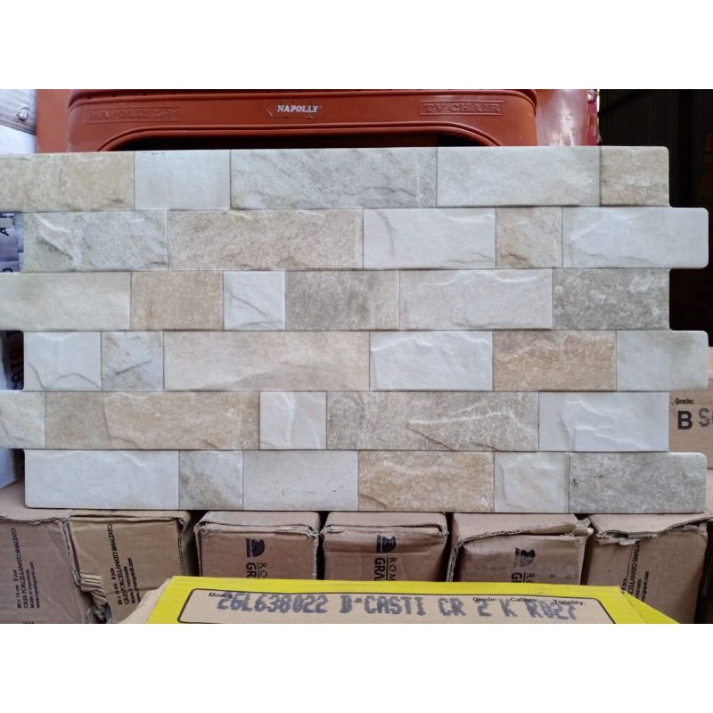Jual Keramik Roman Interlock Keramik Batu alam dCastillo Crema GL638022 ...
