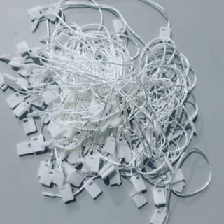 Jual Tali Hangtag - 100 pcs | Shopee Indonesia