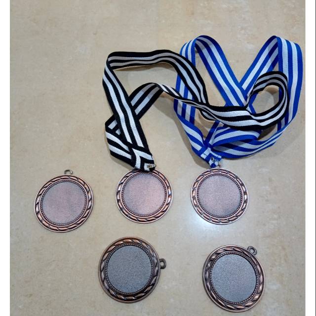Jual Medali Logam Mendali Besi Medali Emas Perak Perunggu Satuan Plus ...