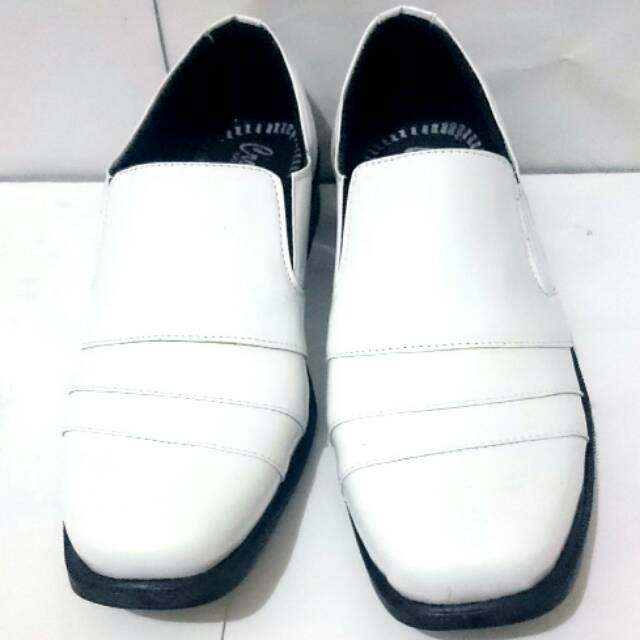Sepatu Pantofel Pria Dokter Perawat RS Kantor Formal Casual Kuliah ...
