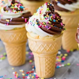Jual CONE ES KRIM MCD MCDONALD ISI 300PCS DIAMETER 5.5CM | Shopee Indonesia