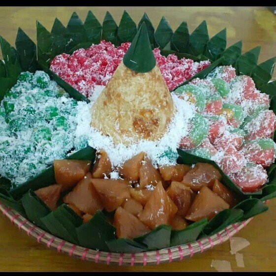 Jual Kue Kukusan Tradisional Porsi bervariasi | Shopee Indonesia