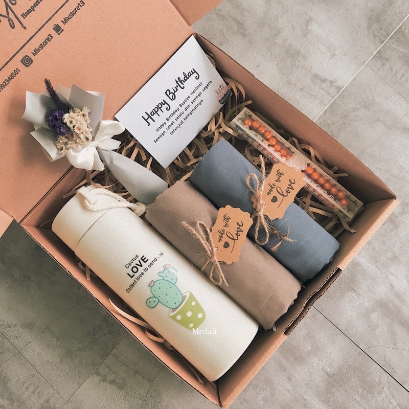 Jual KADO BESTIE/KADO UNTUK SAHABAT/HAMPERS JILBAB/HAMPERS CEWEK/KADO ...