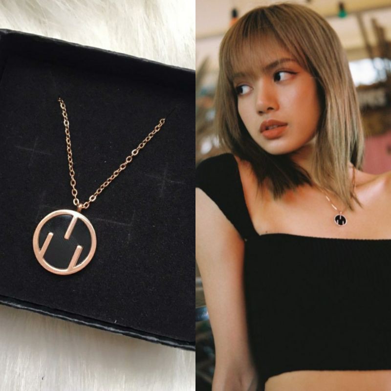 Jual BLACKPINK LISA BLACK NECKLACE UNOFFICIAL READY | Shopee Indonesia
