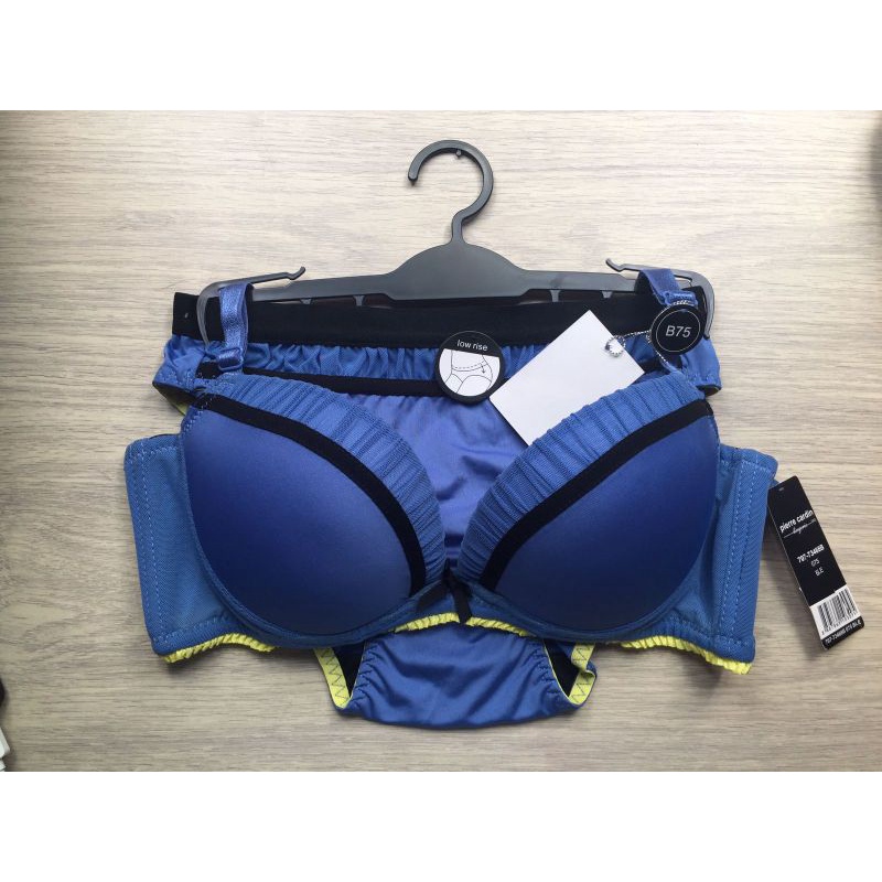 Jual Pierre Cardin Bra set | Shopee Indonesia