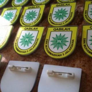 Jual Pin Acrylic | Pin Akrilik | Emblem Akrilik Custom Indonesia|Shopee ...