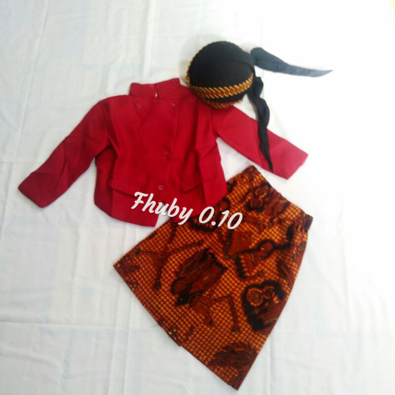 Jual Setelan Beskap Anak [Beskap+Rok Batik Coklat+Blangkon Samurai ... Jual Setelan Beskap Anak [Beskap+Rok Batik Coklat+Blangkon Samurai ...