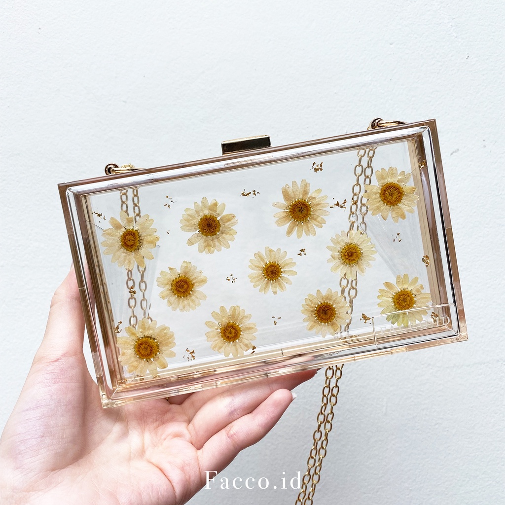 Jual LIMITED EDITION - VINTAGE WHITE DAISY Acrylic Clutch / Tas Pesta ...