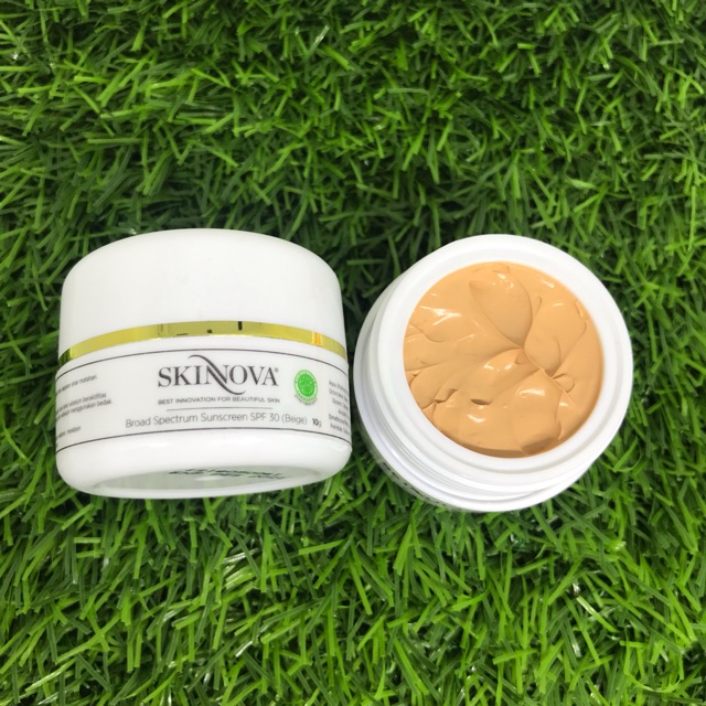 Jual skinnova broad spectrum sunscreen spf 30 beige | Shopee Indonesia
