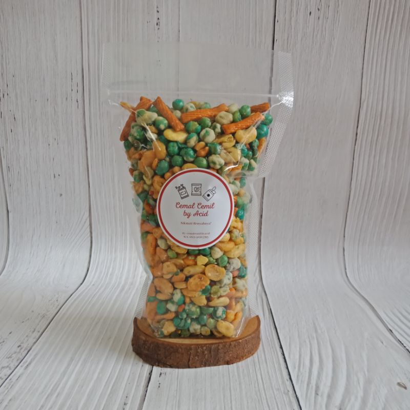 Jual "Snack/Cemilan Enak" Kacang Campur (Mix Nut) Kemasan 300 gr ...