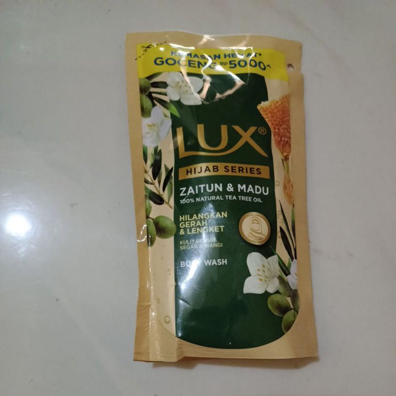 Jual Lux hijab series zaitun &madu body wash 85ml | Shopee Indonesia
