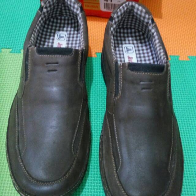 Sepatu Jim joker original authentic size 41 | Shopee Indonesia