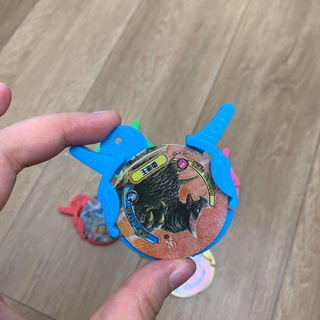 Jual Tazos / Tajos Mainan Anak Chips Chikiball Coin Shooter Game Kartun ...