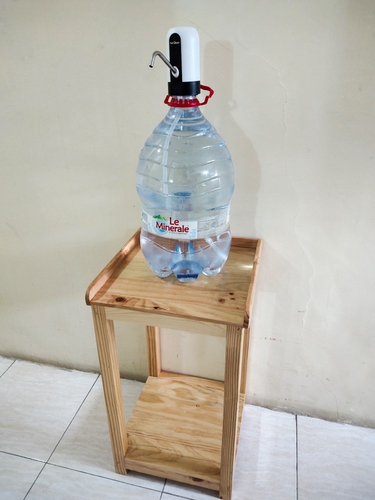 MEJA DISPENSER DAN GALON BAHAN KAYU 70CM x 40CM | Shopee Indonesia