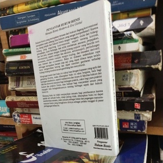 Jual buku Pengantar Hukum Bisnis by Dr Munir Fuady | Shopee Indonesia