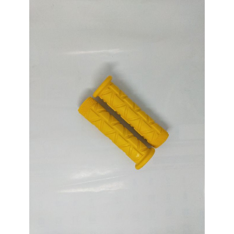 Jual Hand grip warna kuning motif segitiga - handgrip karet universal ...