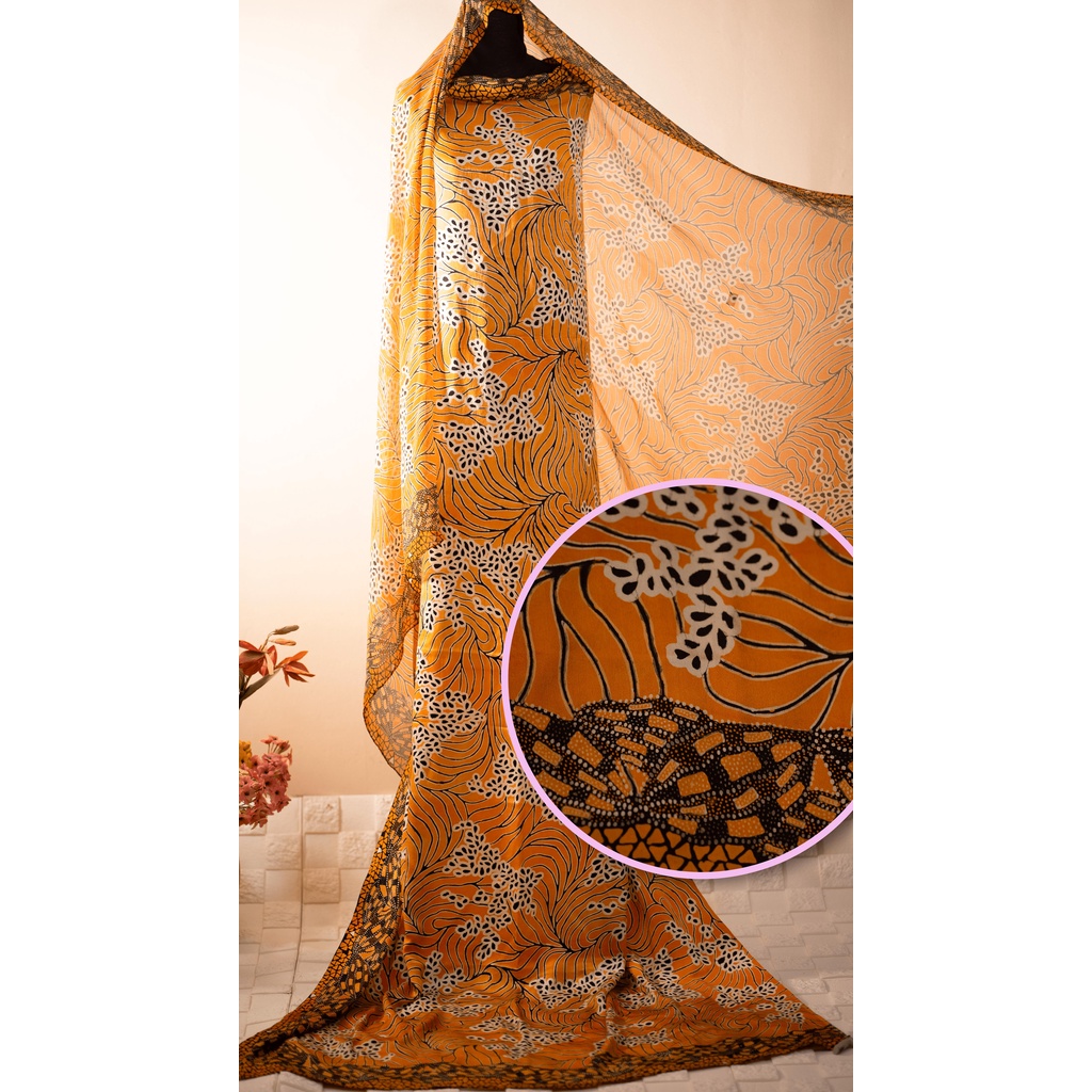 Jual BATIK SUTRA SARIMBIT - Kuning - Motif Akar dan daun | Shopee Indonesia