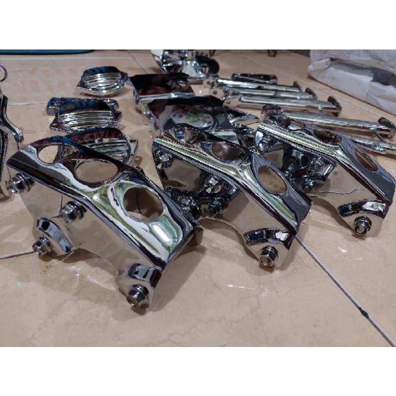 Jual PANGKON MESIN MEGAPRO SET BAUT / PANGKON MESIN GL SET BAUT ORI ...