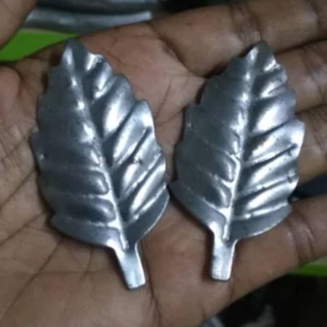 daun bulu besi plat, daun ornamen pagar, daun mint | Shopee Indonesia