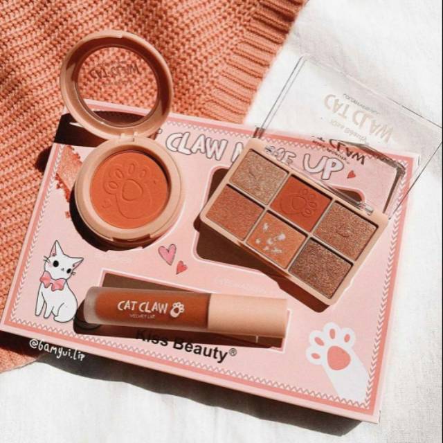 Cat Makeup Kit | Saubhaya Makeup