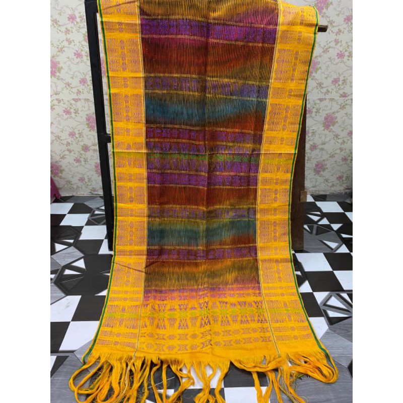 Jual Uis nipes Semi Sutra, Kain khas Karo | Shopee Indonesia