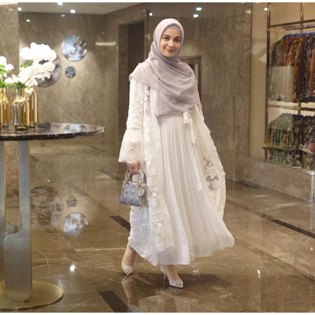 [READY] BOHO LACE LONG OUTER | shireen outer look a like | Shopee Indonesia