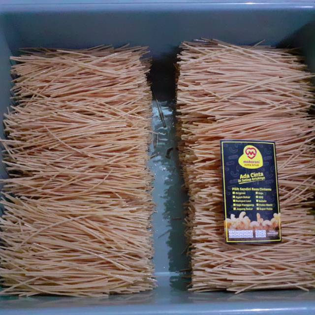 Jual MIE LIDI 100 GRAM ANEKA RASA / MILIDI / JAJAN JADUL / MIE BITING ...