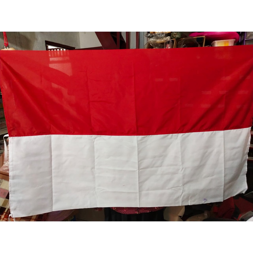 Jual BENDERA MERAH PUTIH 90 X 135 | Shopee Indonesia