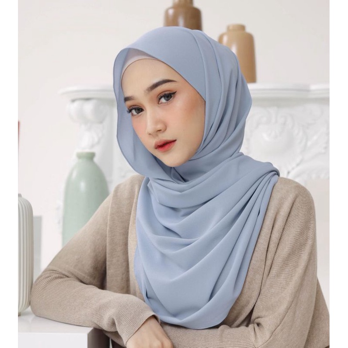 Jual PASMINA CERUTY BABYDOLL ARMANY PREMIUM BY SUSI HIJAB 200cmx 75cm | Shopee Indonesia