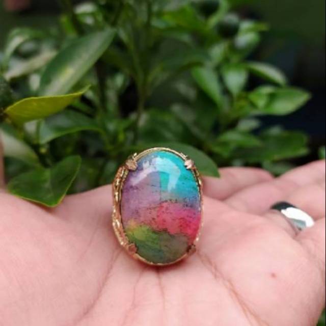 Batu Panca Warna Banten