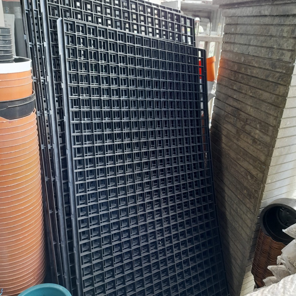 Jual MEJA / RAK PLASTIK ANGGREK HIDROPONIK / RAM VERTIKAL GARDEN ...
