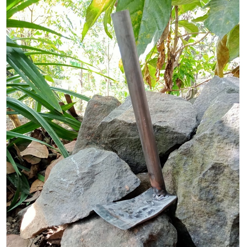 Jual CANGKUL KECIL GATUL BAHAN BAJA PER TEBAL - CANGKUL BAJA GAGANG ...