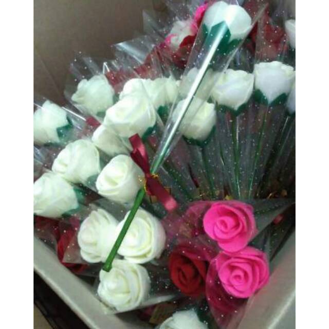 30+ Gambar Bunga Mawar Setangkai Terbaik - Informasi Seputar Tanaman Hias