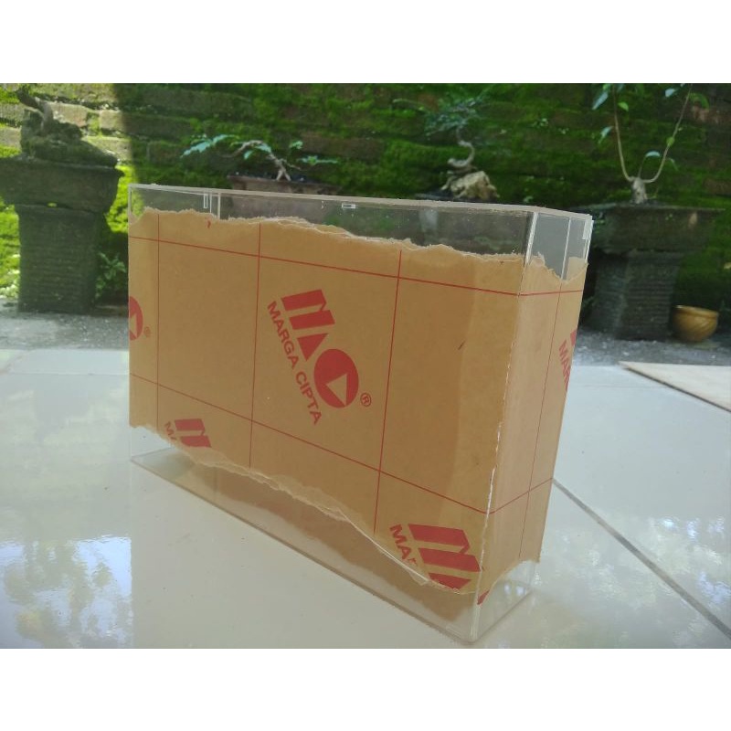 Jual Box Akrilik Frame Pigura Mahar transparan acrylik bening 20 x 30 ...