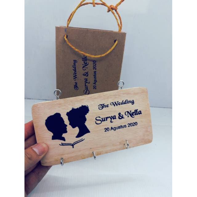 Jual Souvenir tempat naruh kunci/souvenir walhok kayu | Shopee Indonesia