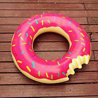 Jual Giant Inflatable Donut Pool Float Swim Ring Tube - Ban Pelampung ...