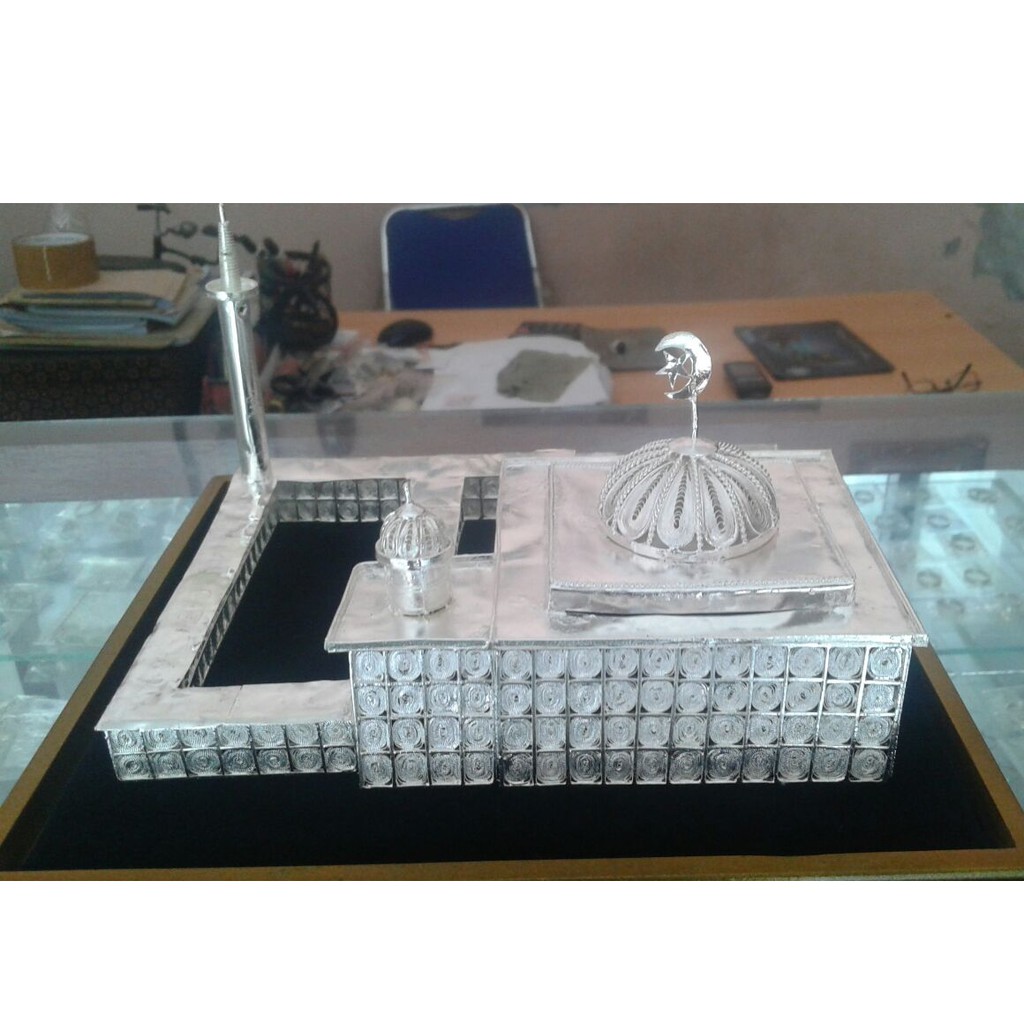 Jual Miniatur Masjid Istiqlal Jakarta Khas Kerajinan Perak Kotagede Yogyakarta Indonesia|Shopee ...