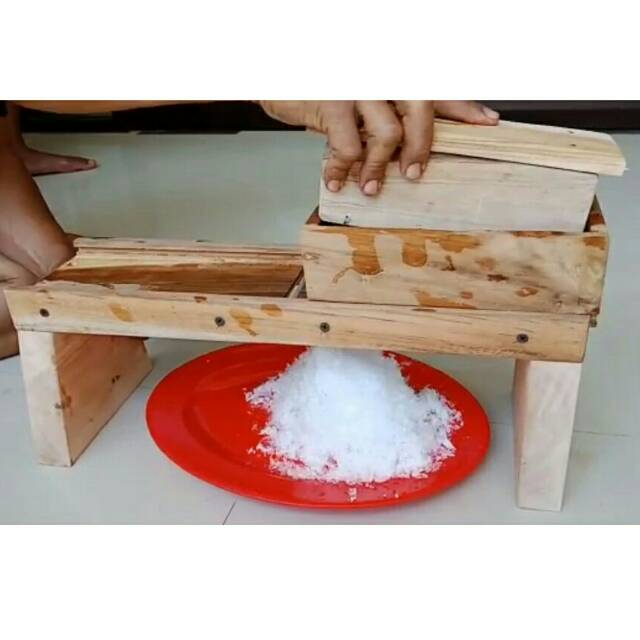 Jual JUAL ALAT SERUTAN ES BATU dg kotak tempat es MUAT ES BATU UKURAN 1 ...