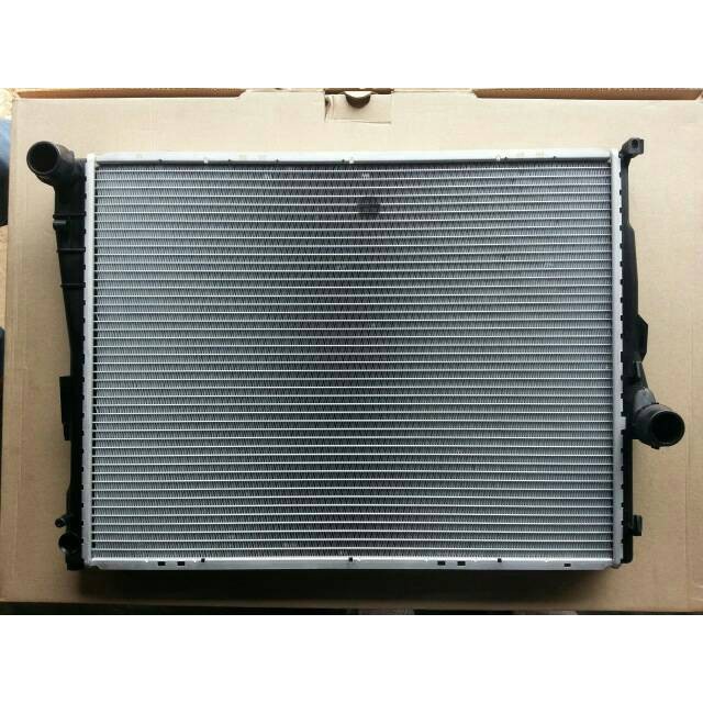 Jual Radiator BMW E46 M43 N42 M54 (BEHR) | Shopee Indonesia