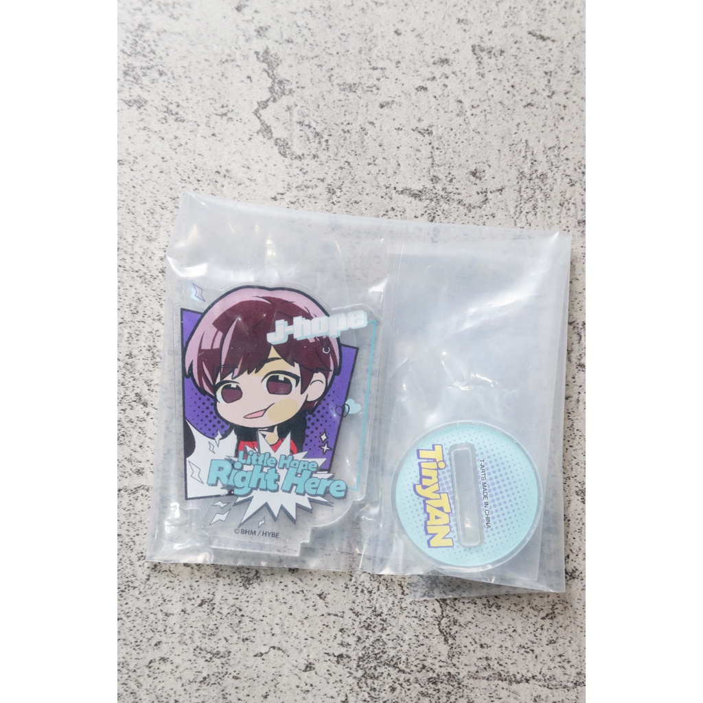 Jual BTS TinyTan MAGIC DOOR Mic Drop J-Hope Acrylic Stand Takara Tomy Arts | Shopee Indonesia