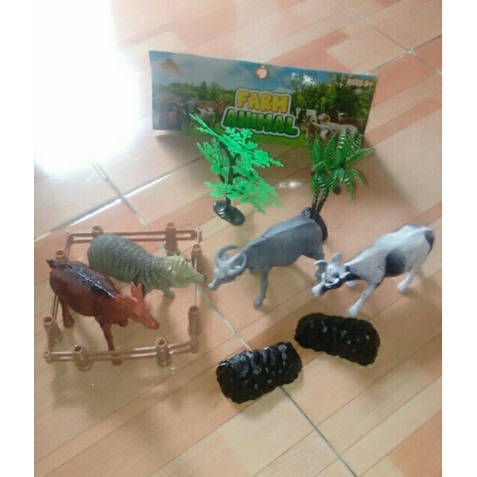 Jual Mainan anak binatang karet farm animal set dilengkapi pohon dan ...