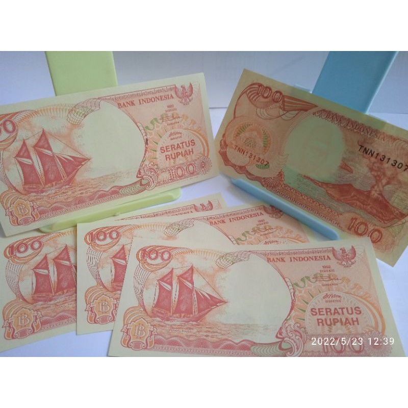 Jual UANG KUNO 100 RUPIAH -KERTAS | Shopee Indonesia