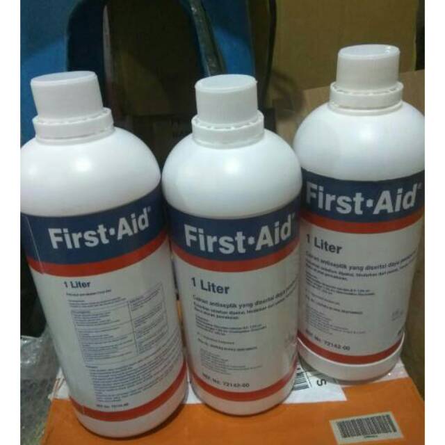 Jual first aid cairan steril barang dan sanitizer antiseptic 1 Liter ...